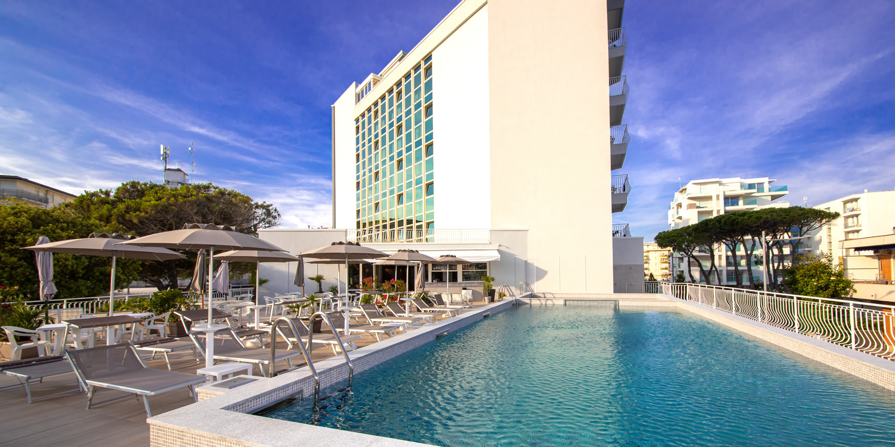 Hotel con piscina a Jesolo Lido - Nember Hotel Jesolo